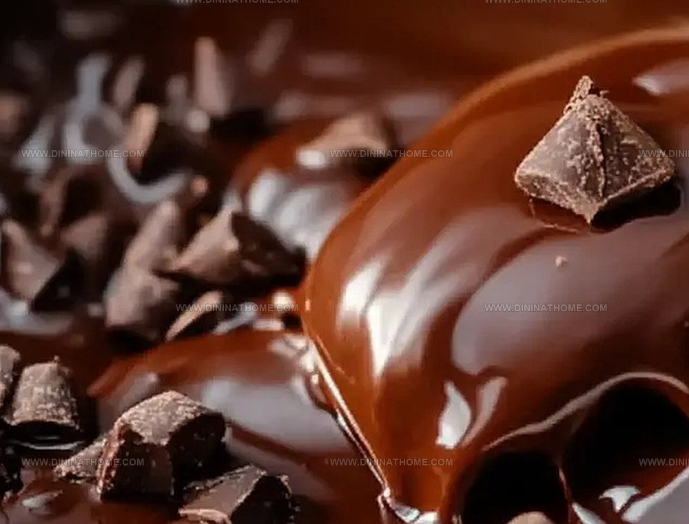 The Creamiest Italian Hot Chocolate Recipe You'll Ever Make - Dining At ...